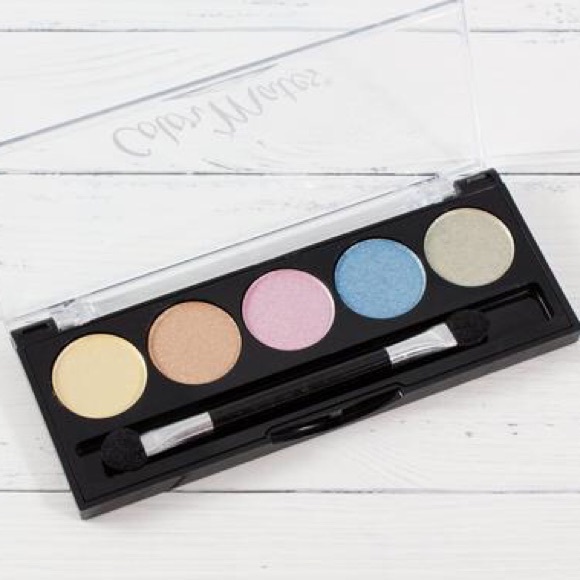 ColorMates | Makeup | Bright Eyes Metallic Colormates Eyeshadow Pallet ...